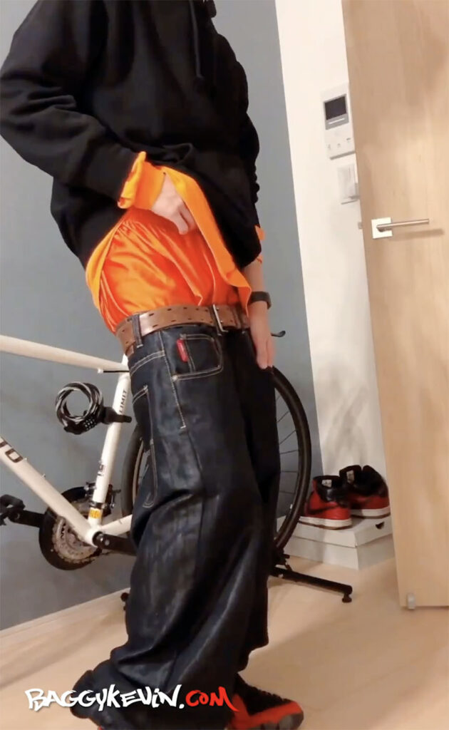 sagging pants Videos - Page 6 of 25 - Baggykevin.com