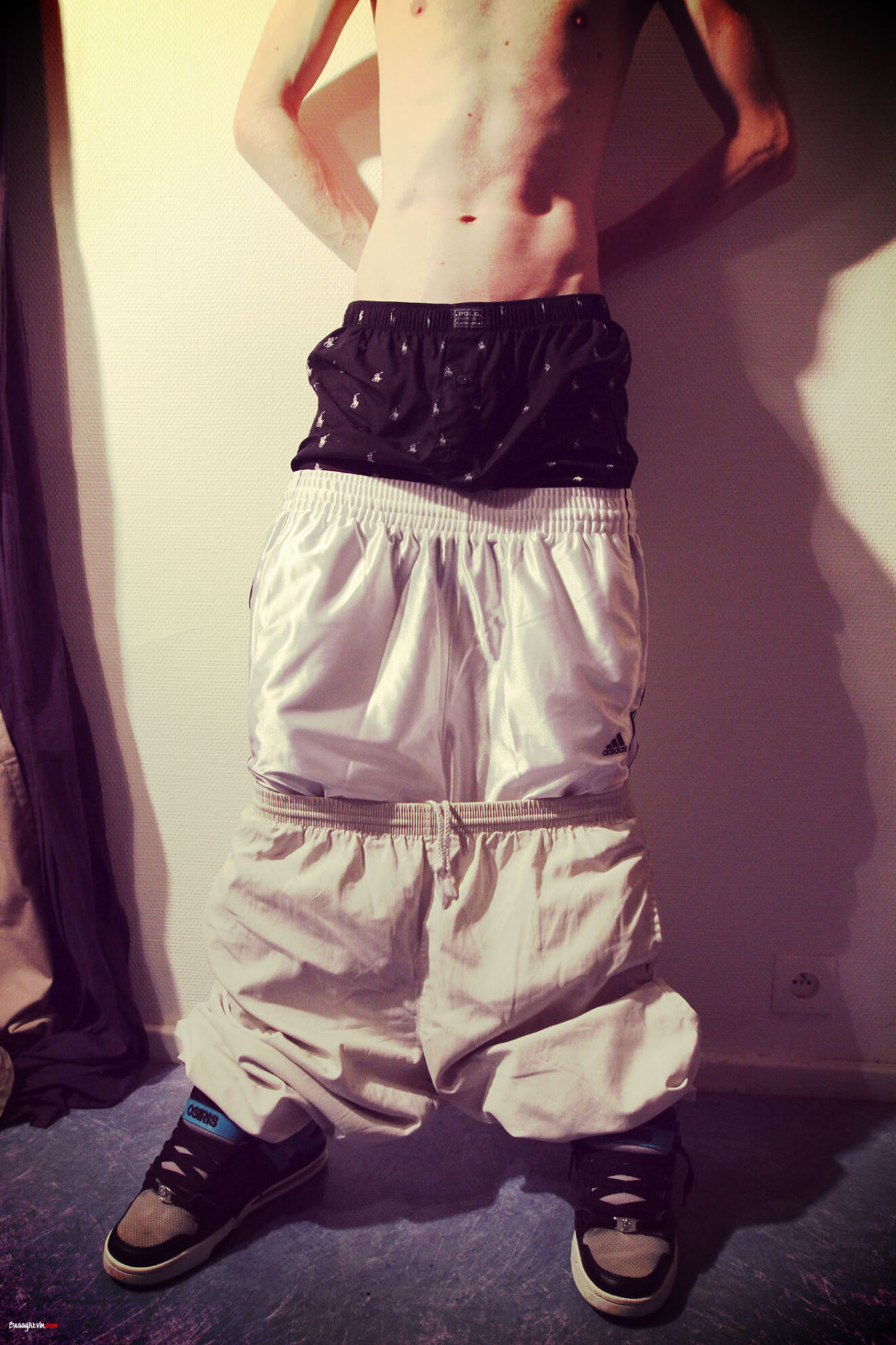 sagging pants Pics - Baggykevin.com